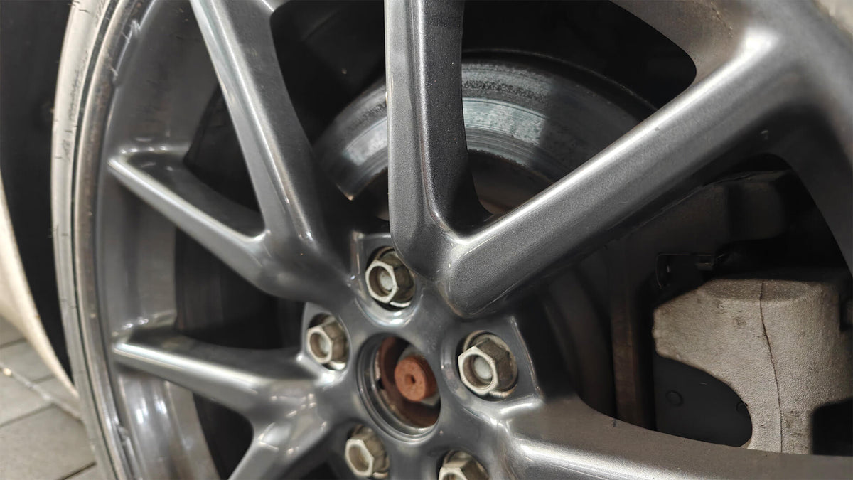 How to Get Rid of Rust on your Tesla Brakes – Tesla Ausstatter