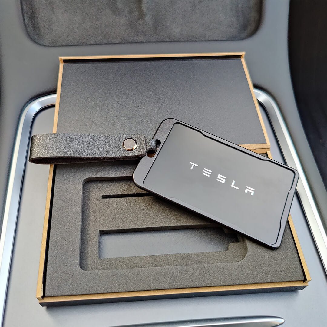Key card case for all Tesla Models – Tesla Ausstatter